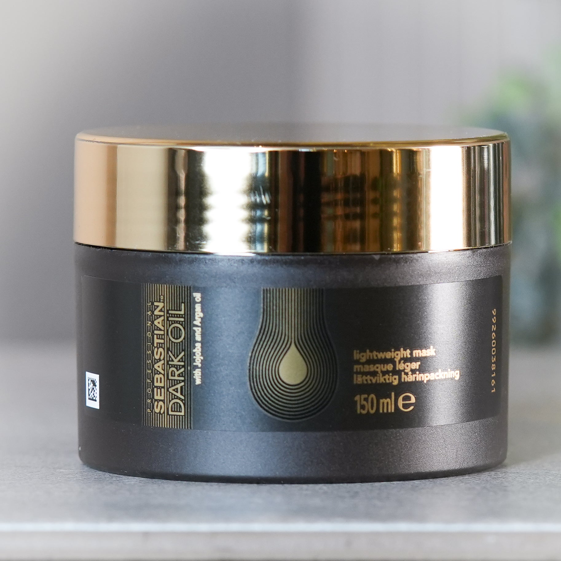 Dark Oil Mask – fra VEST